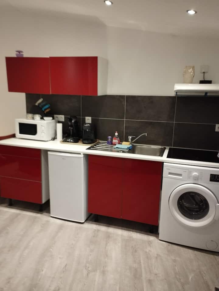 Appart 30 M2
Centre Du Village - Langogne
