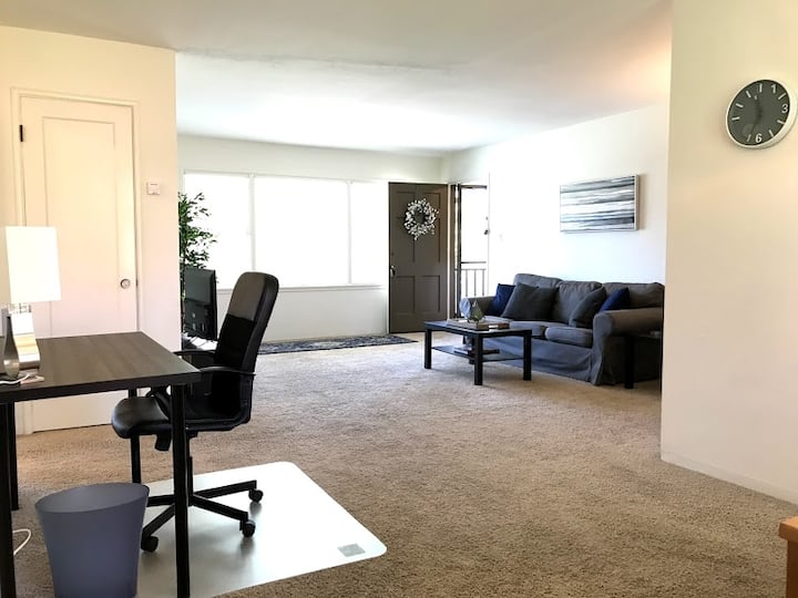 2br Steps From Downtown Menlo Park With A/c...!!! - Woodside, CA