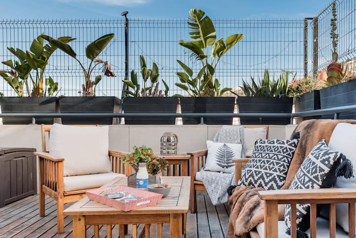 Castle View Penthouse With Rooftop Terrace - Alicante