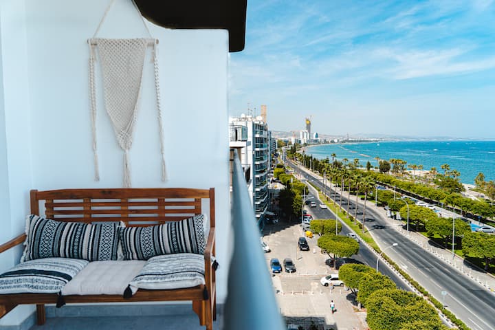 Just A Seaview Apartment * Top Central Location * - Limassol