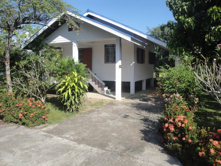 Small Chalet House - Mae Hong Son