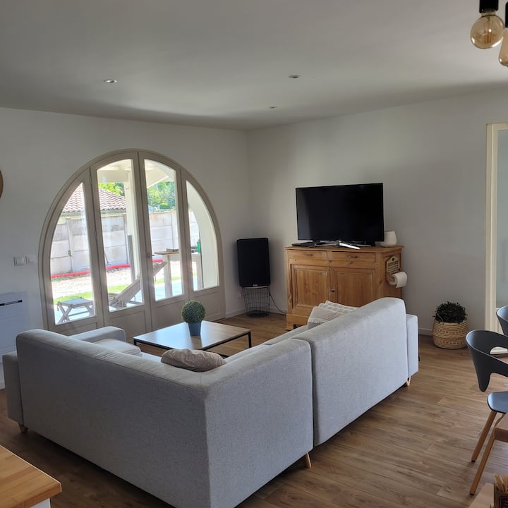 Maison  3 Chambres ,Terrasse Couverte, Jardin Clos - Margaux