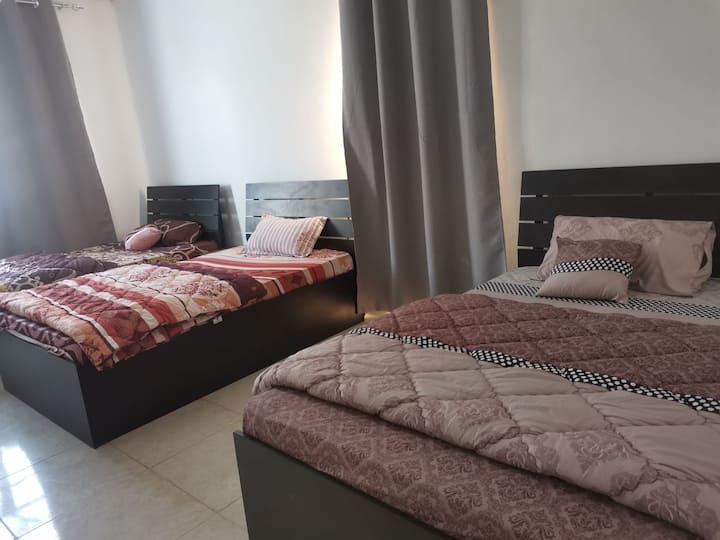 A Room With 3 Beds In Qantab Village - Oman