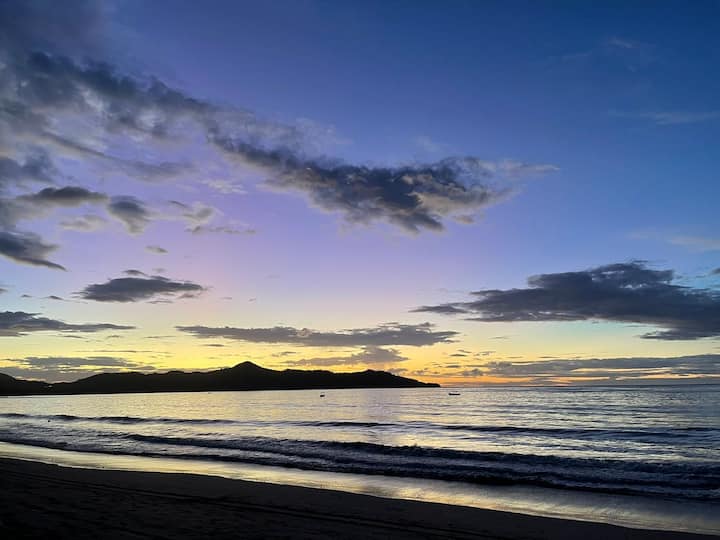 Casa ÖK Está Ubicado Cerca De Playas Inigualables - Costa Rica