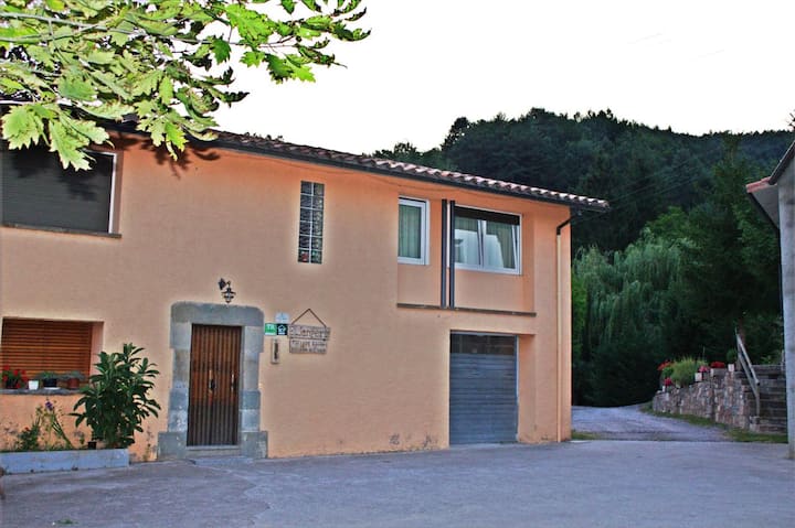 Turisme Rural El Janpere - 2 Bedroom Apartament - Camprodon