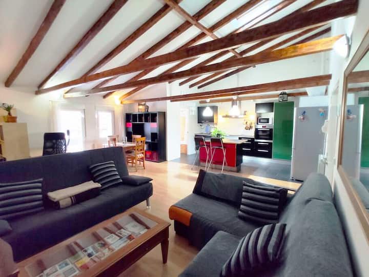 Loft Muy Luminoso, Wifi, Aa/cc, Céntrico. - Madrid