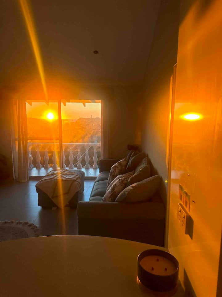 Sunset Ocean Views:walk To Beach, Home Cinema, Bbq - Perth