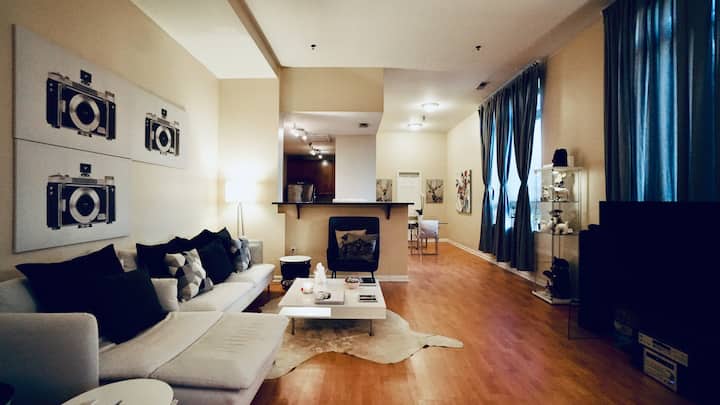 Historic Building, Top Floor Shared Apt ***** - Hampton, VA