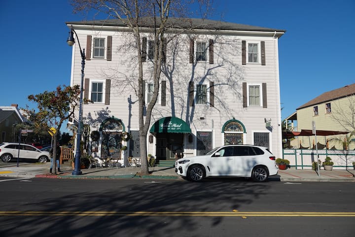 Union Hotel - Benicia, CA