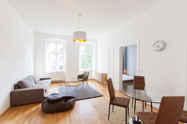 Long-term Convenient 2-room Apartment In Mitte - Berlin