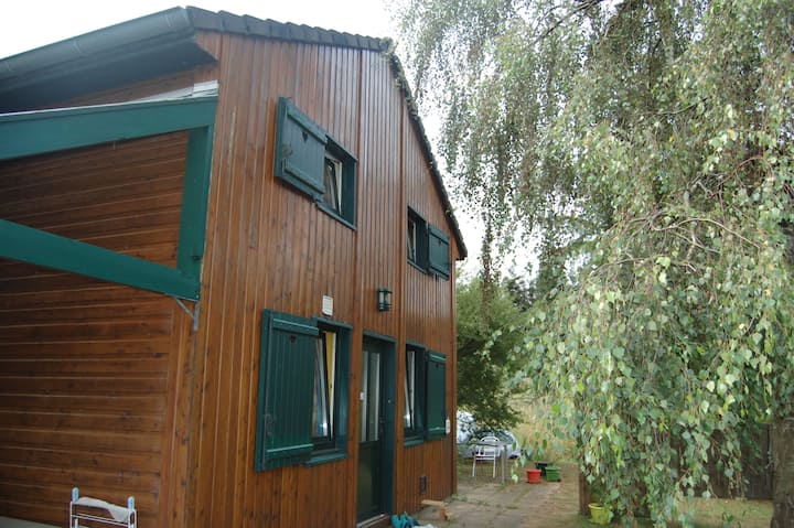 Chambre Dans Chalet . - Charleville-Mézières