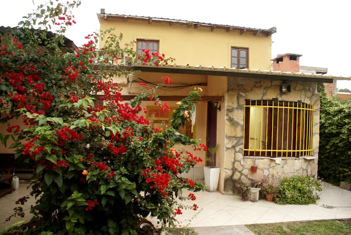 Casa La Reynamora - San Salvador de Jujuy