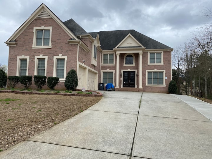 Sweet Dream Home Vacation - Duluth, GA
