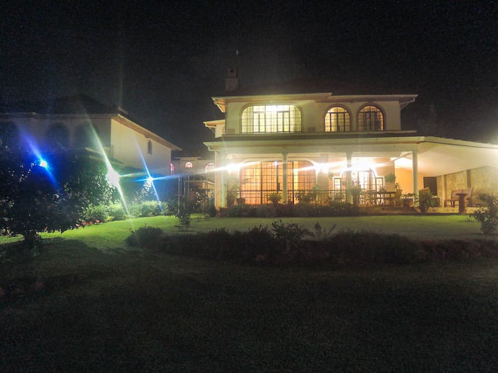 Ridgeway's Villa "Puzir'ka" - 3 Br - Nairobi