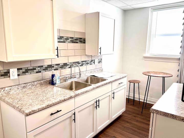 Modern, Spacious Unit <5 Minutes From The Hospital - Norfolk, NE