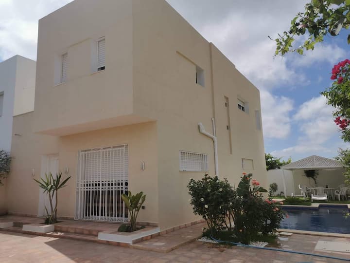 Villa Avec Piscine Yasmine Hammamet - Tunisien