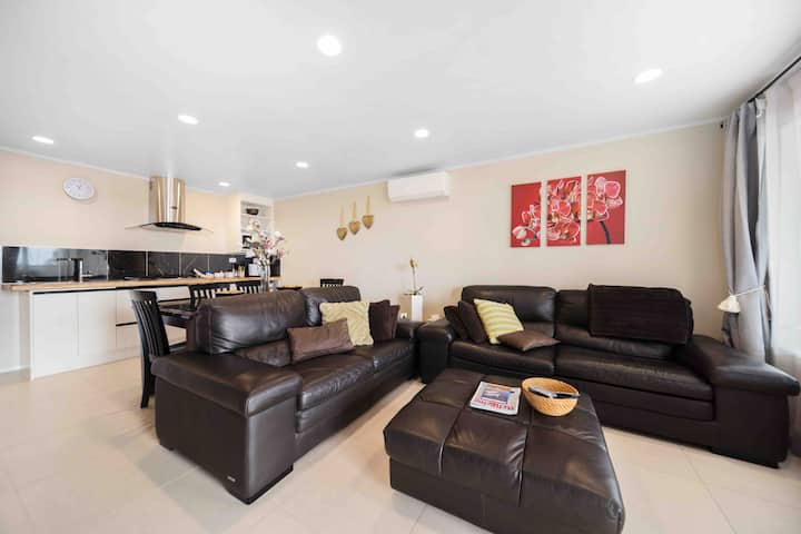 Cottage Near Town - Tauranga