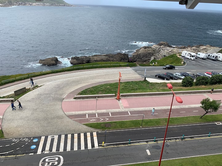 Acogedor Piso Con Vistas Al Mar En Primera Línea - La Corogne