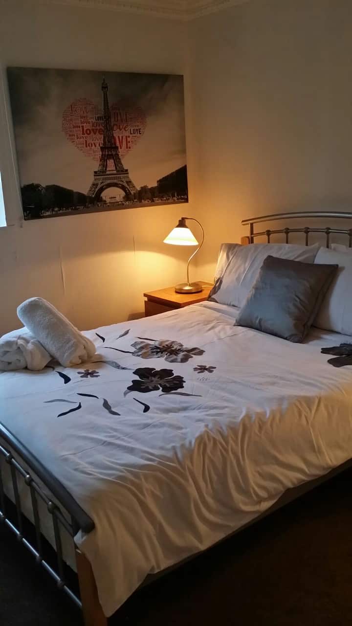 City Centre Apartment With Free Parking - 格拉斯哥