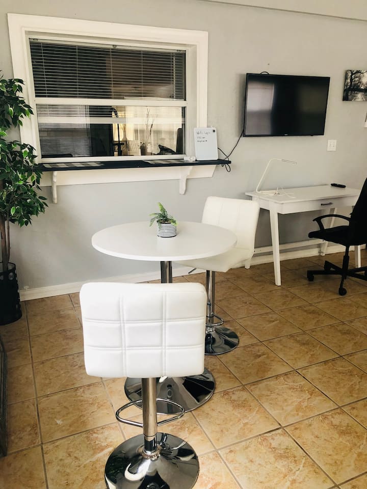 Private Guest Suite Med Student On Rotations - Winter Park, FL