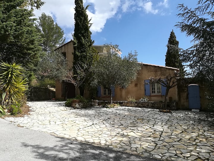 Villa Au Calme Au Coeur De La Provence - Cuers