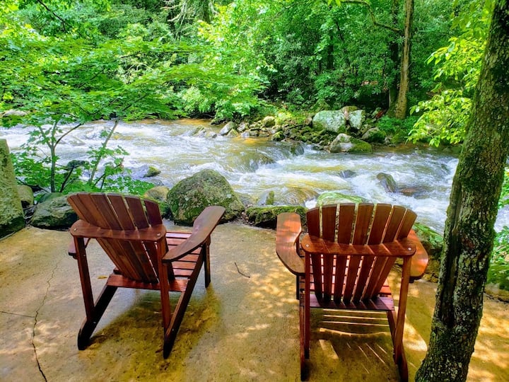 River Love ❤@ The Barn *Highlands
Trout Fishing - Highlands, NC