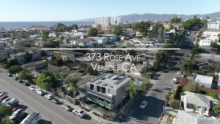 Venice Beach "The Steel Rose" Compound - Venice Beach, CA