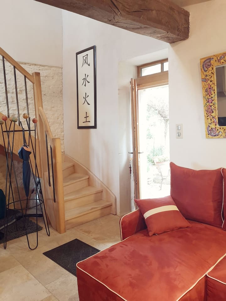Gîte De Charme En Pierre, Cosy Et Calme - Saône-et-Loire