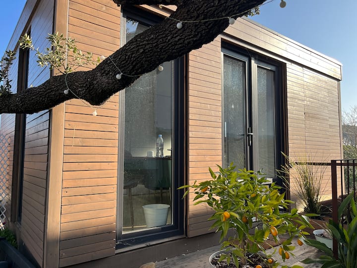 Studio Indépendant Dans Propriété Avec Villa - Marseille