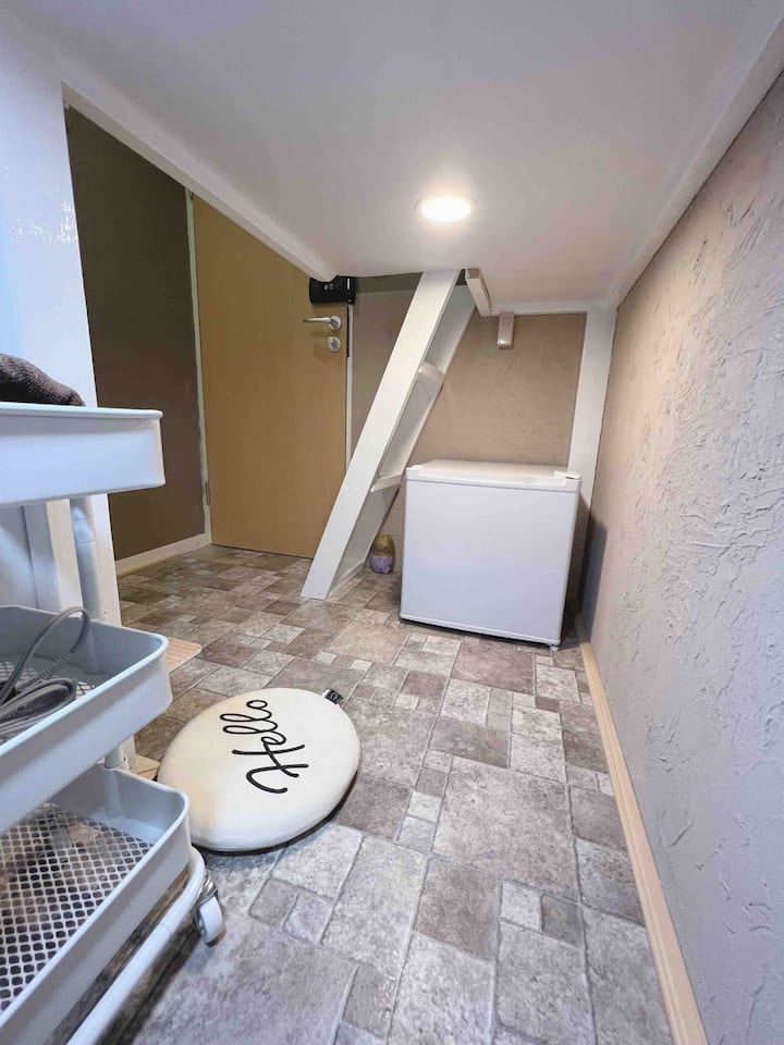 錦糸町駅すぐ｜オートロック付き｜シャワー室付き完全個室 - Ueno