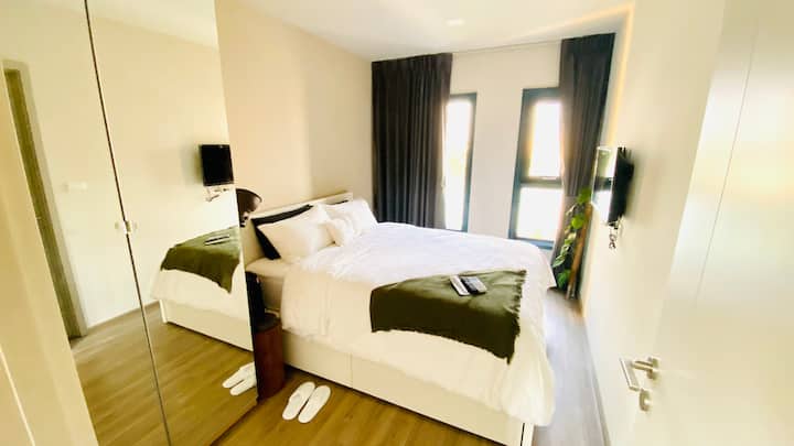 Awesome Condo L Wonderful 2br: Full Apartment! - Bangkok