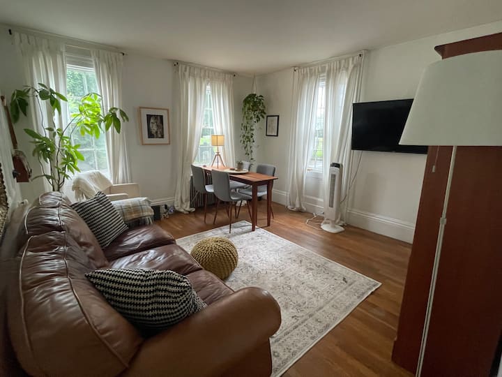 Henry Thurston House (Unit 1) - Salem, MA