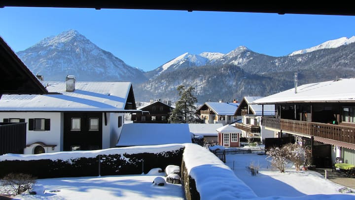 Ferienwohnung Am Fuße Der Berge - Garmisch-Partenkirchen
