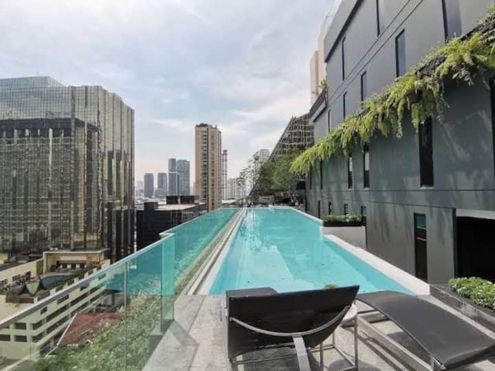 Studio Bedroom In Downtown, Phaya Thai Bts Station - Bangkok