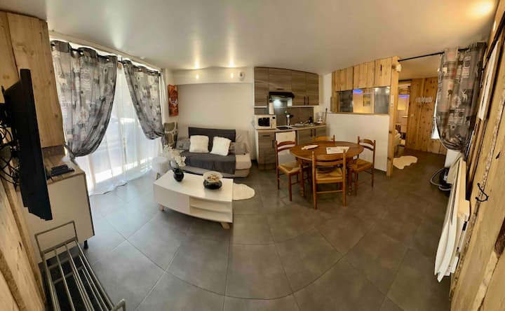 Studio 2* Au Cœur Du Village Avec Wifi - Etang du Lanoux