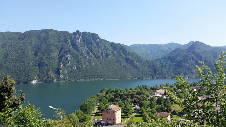 Cosy Lake House With See View, "Lago D'amare" - Bagolino