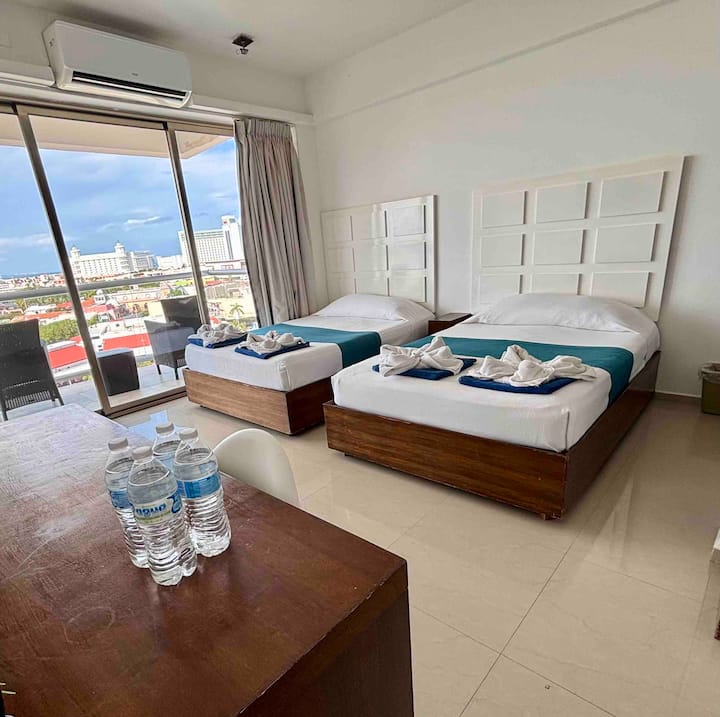 Beachfront ÉBano Studio, Lagoon View | 601.1 - Cancún