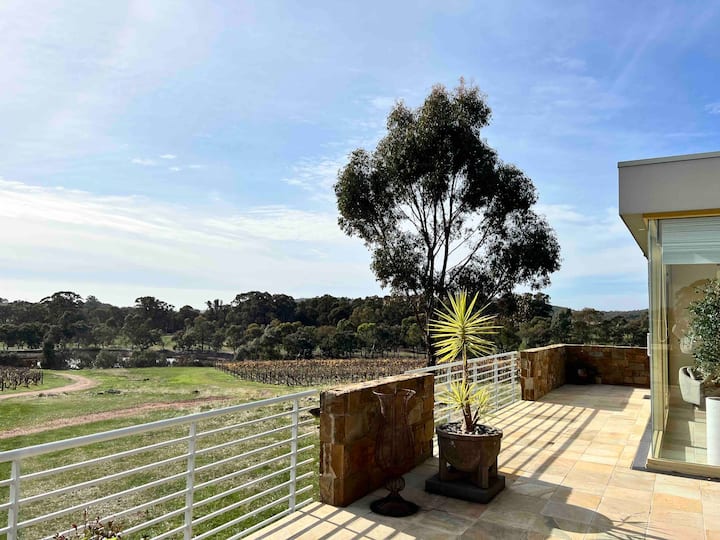 Heathcote Estate Vineyard, An Exceptional Property - Heathcote