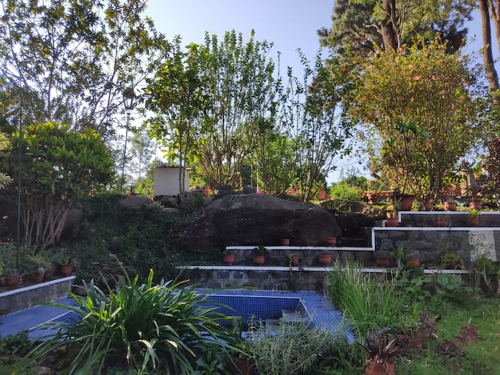 Carlton House Brit Bunglow Amidst Nature And Peace - Yercaud
