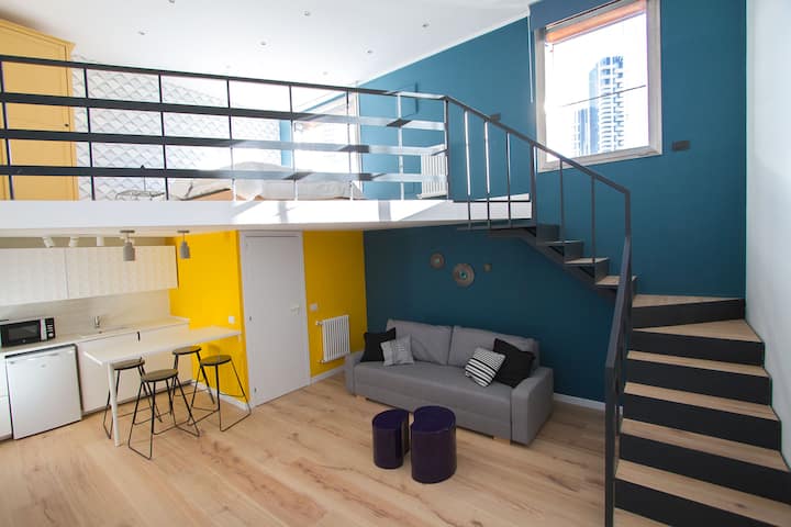 Prestige Loft Facing “Bosco Verticale” Isola Distr - Milão