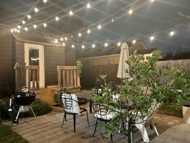 Updated Vintage Oasis | Near Downtown & Stadiums - 