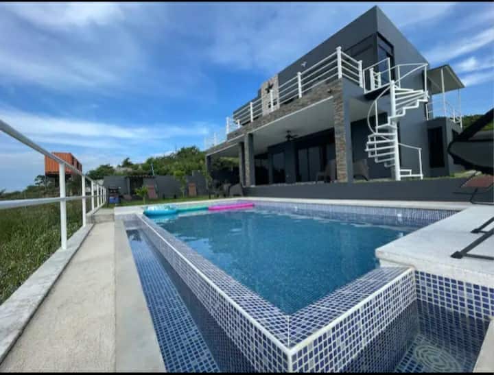 La Estrella Del Mar - La Libertad