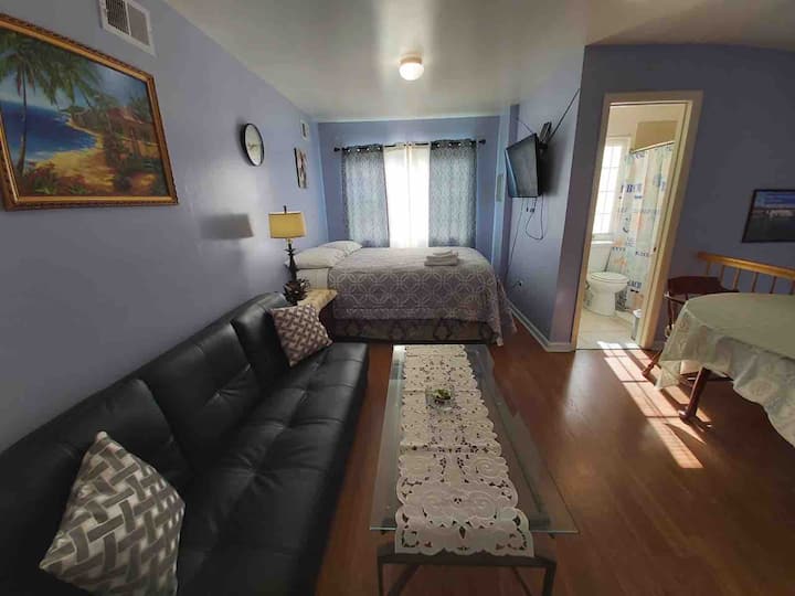 Cozy Studio - Staten Island, NY
