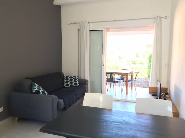 F2 Dans Résidence Avec Piscine Commune (B2) - Corse-du-Sud