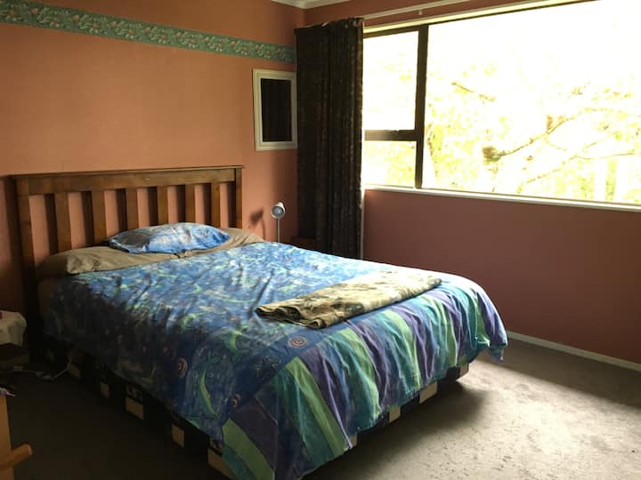 Private, Quiet, Rural Home - Inglewood