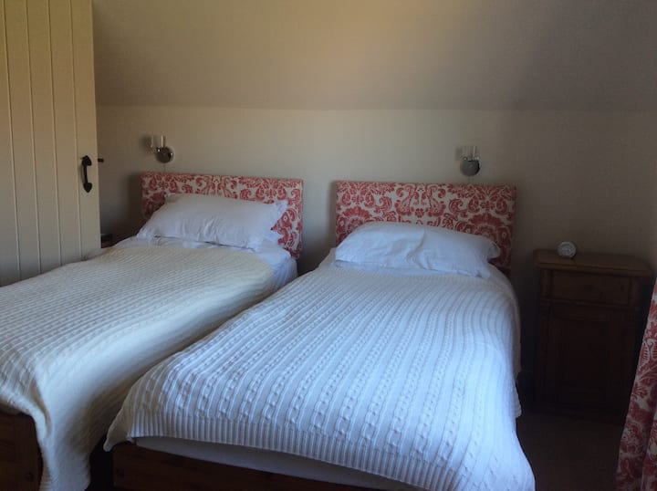 Tanners Cottage, Near Westonbirt., - Tetbury