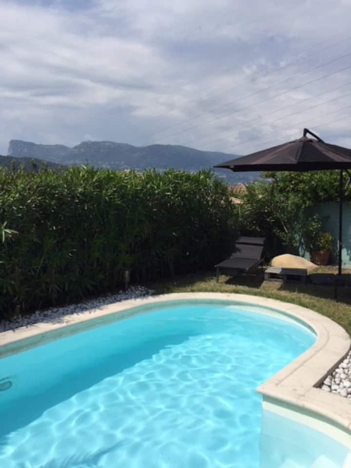 Jolie Maison Pour Des Vacances Ensoleillées - Saint-Laurent-du-Var