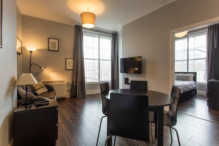 Dublin City Centre: Central, Spacious Location - Dublin