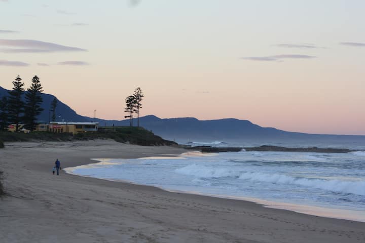 Mermaid ️ Room At Bulli Beach - Austinmer