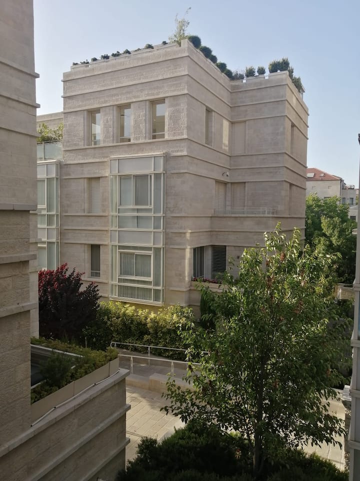 Baka Modern Apartment - Jerusalem